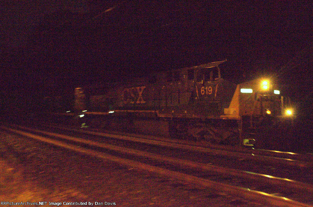 CSX AC60CW 619 leads Q417-17